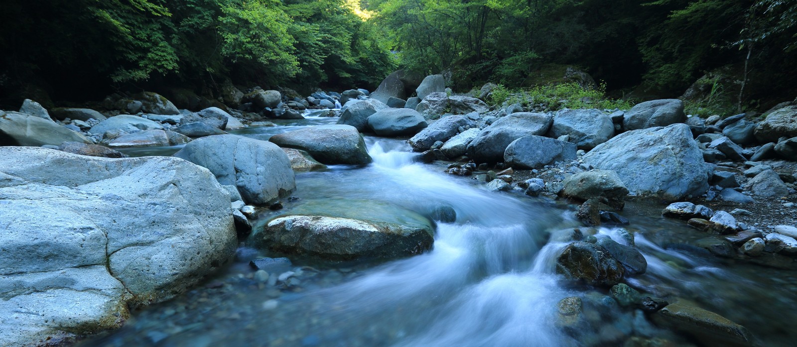 Where is the Ishikari River located?