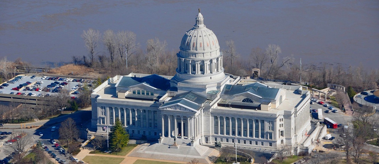 Jefferson City is the capital of which American state?