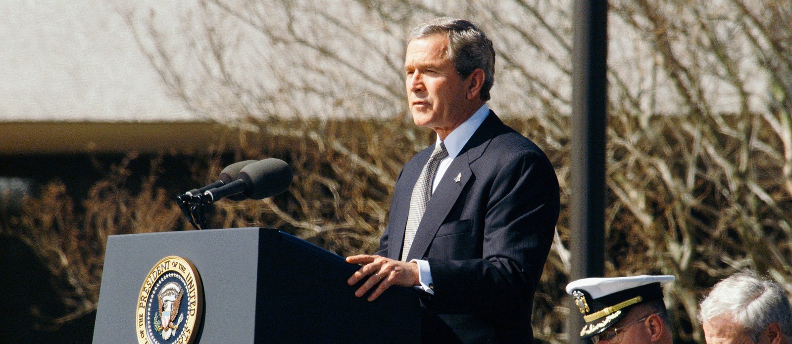 In which year did President George W. Bush marry Laura Bush?